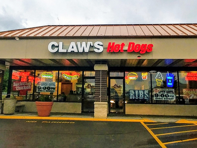 Claw's neon-lit windows beckon Lake Geneva visitors to experience Chicago street food without the traffic.