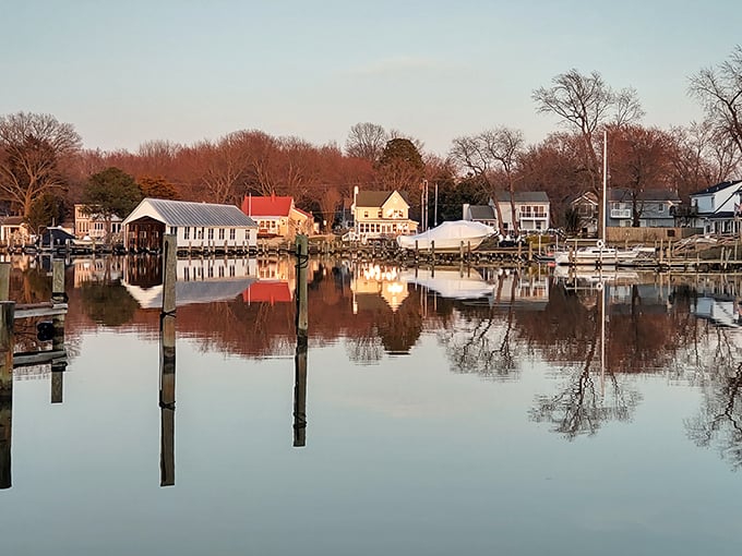Deale's waterfront businesses know their audience&mdash;people who appreciate fresh seafood and zero pretension.
