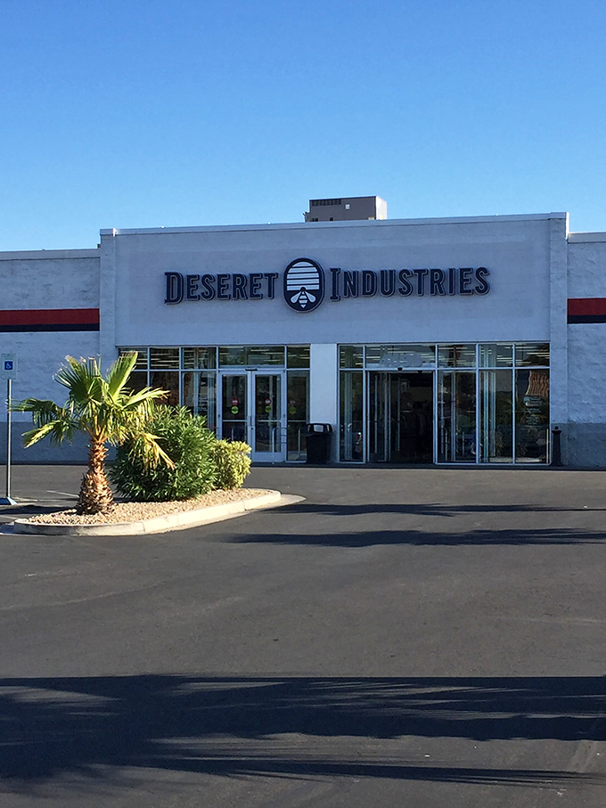 Another Deseret Industries location beckons with its clean white exterior and palm tree sentinel. Desert thrifting at its most civilized.