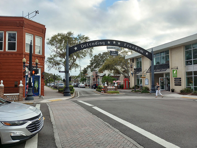 "Defending Freedom" indeed! Dunedin's dramatic gateway arch welcomes you to a downtown that's equal parts patriotic pride and Florida laid-back cool.