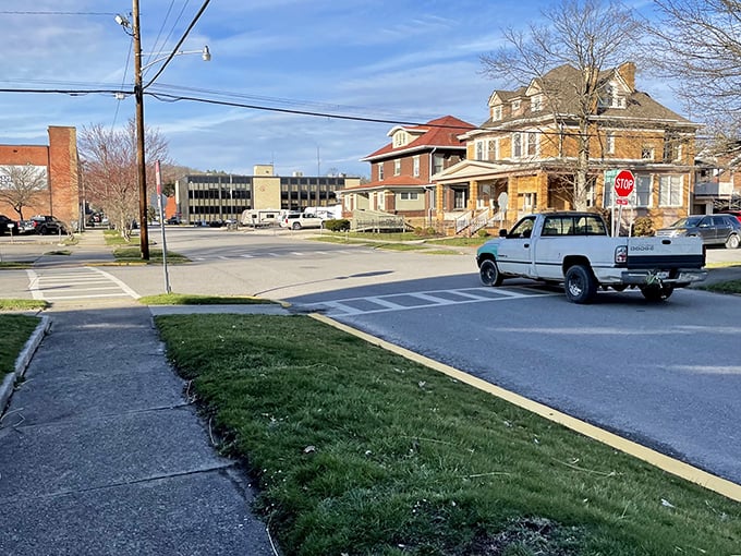 Elkins' residential area showcases stately historic homes alongside modern buildings. Where yesterday's architecture and today's functionality create a neighborhood time capsule.