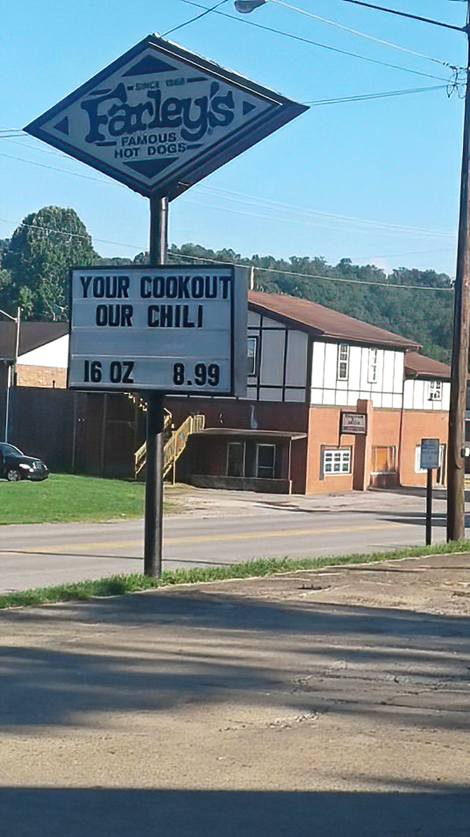 Farley's diamond sign has been pointing the way to hot dog heaven since before GPS could even dream of such precision.
