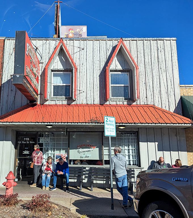 Behind that weathered facade lies a treasure trove of comfort food that's been perfected over generations of feeding hungry travelers.