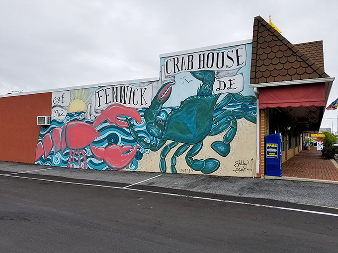 Fenwick Crab House's colorful mural tells the story of Delaware's waters in living, breathing artistic detail.