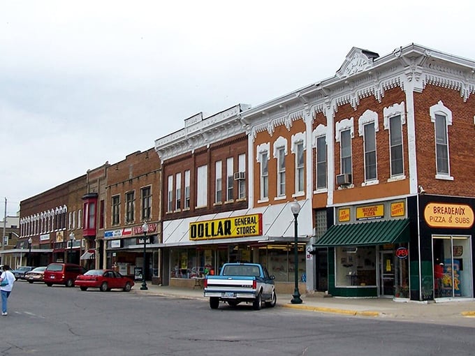 Hampton's Dollar General proves even small towns need their practical conveniences alongside historic charm.