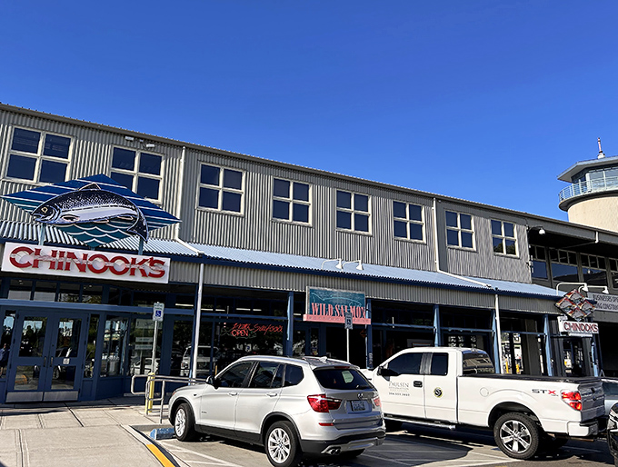 Little Chinook's industrial charm reflects authentic fishing culture &ndash; real boats, real fish, real flavor.