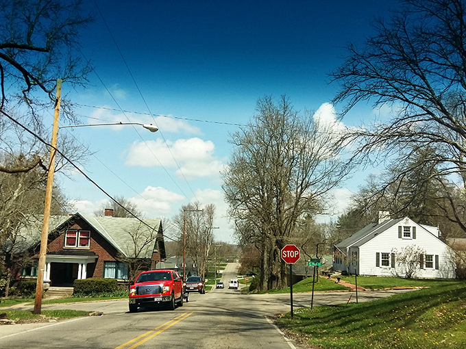 A peaceful street in Mount Vernon where friendly neighbors, cozy homes, and small-town charm make every day feel special.
