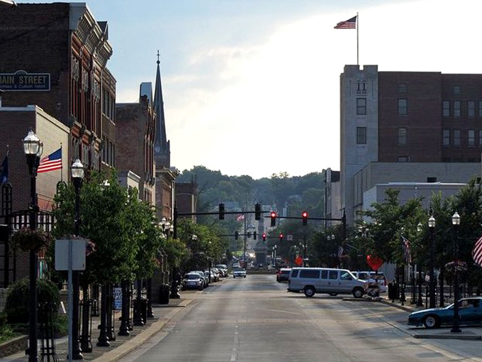 New Castle's main street embodies small-town America, where neighbors know names and budgets stretch beautifully.