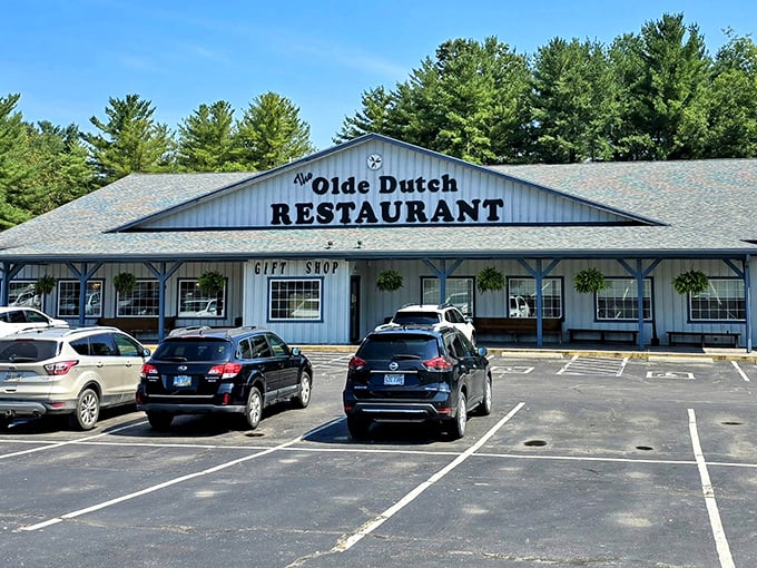 Olde Dutch Restaurant brings authentic Amish flavors to the scenic Hocking Hills, proving good food travels well.