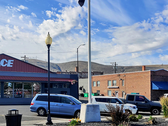 Prosser's main street has that "everybody knows your coffee order" vibe. Small-town living with big-hearted community included.