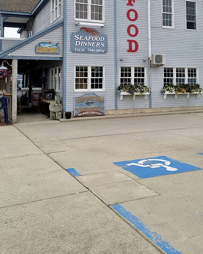 Right on Long Beach Island, this weathered beauty serves up ocean-fresh shellfish with a side of authentic shore town character.