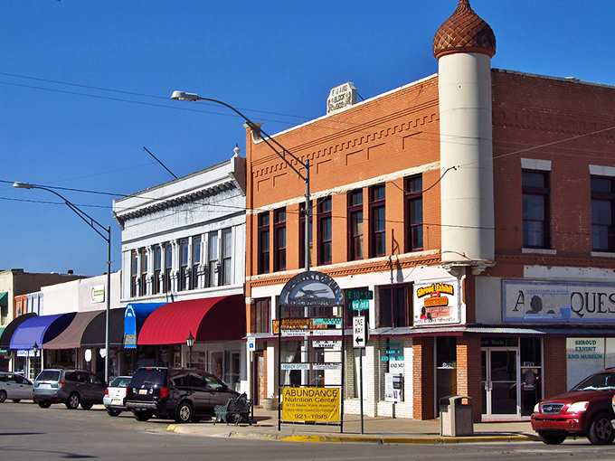 Historic Alamogordo buildings create charming downtown scenes where space history meets down-to-earth living expenses.