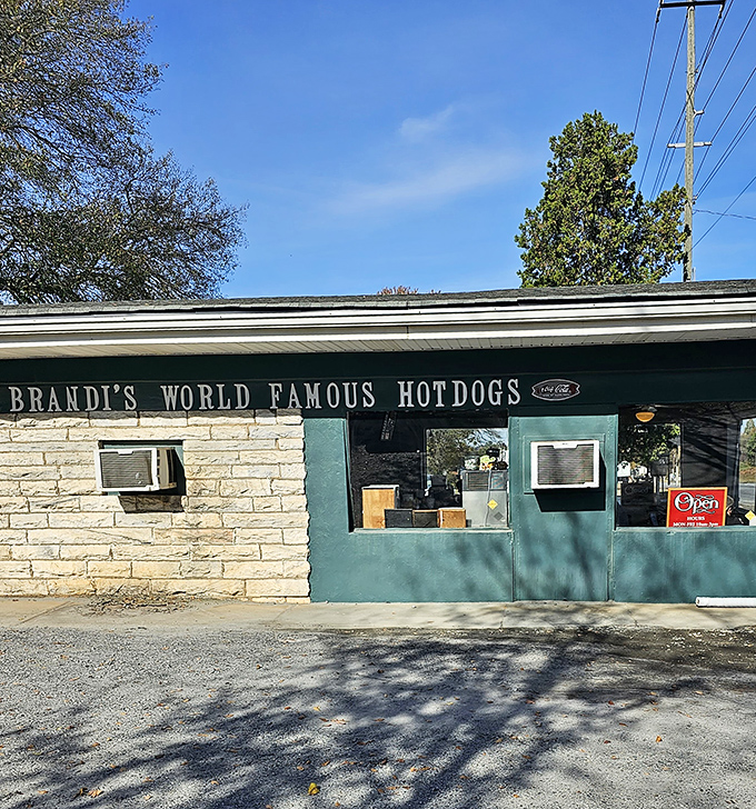 Some places earn their legendary status one satisfied customer at a time - this timeless spot clearly has.