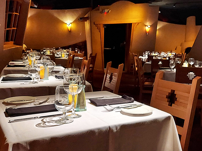 Contemporary style meets traditional technique in this Reno spot where prime cuts get royal treatment daily.