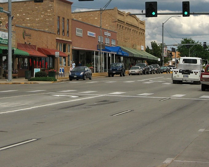 Cortez's historic buildings stand shoulder-to-shoulder like old friends. Parallel parking means even your SUV fits perfectly downtown.