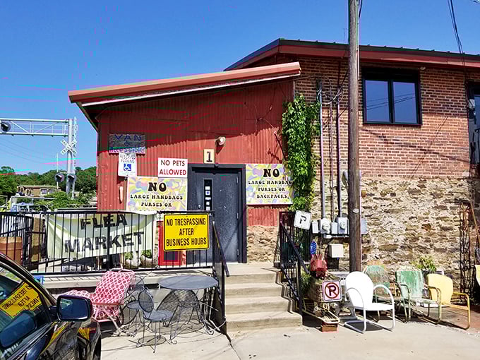 Multiple levels of treasure hunting mean double the chances of finding your perfect vintage score.