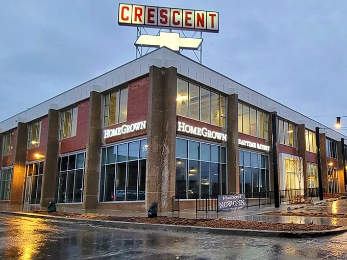 That Crescent sign glows like a breakfast beacon, calling Des Moines early birds to discover locally-sourced morning magic.