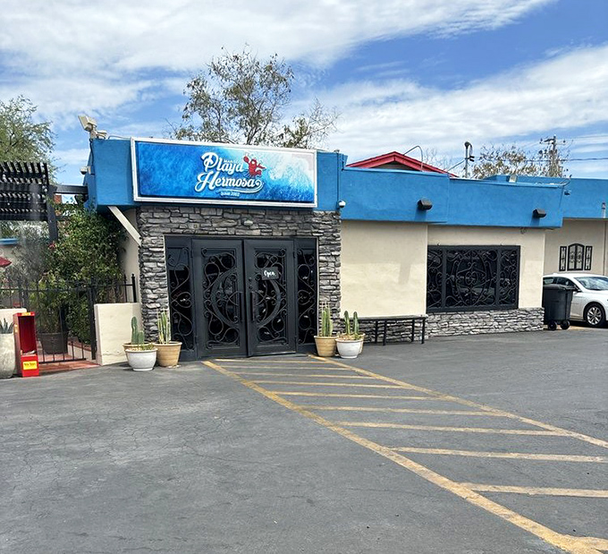 A slice of seaside Mexico in Phoenix, complete with a friendly face to welcome you to seafood paradise.
