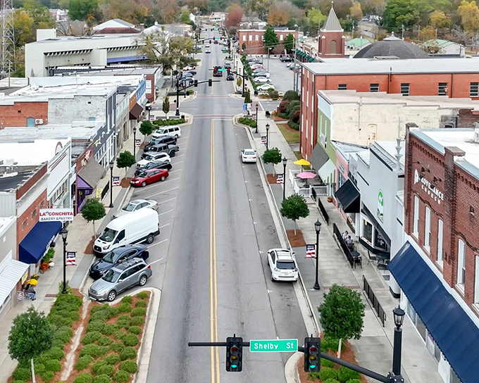 Shelby Street showcases Montevallo's economic magic &ndash; historic charm and college-town amenities at prices that won't send you back to work.