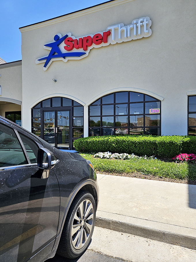 The SuperThrift sign promises super-sized savings that would make even Walmart executives take notes.