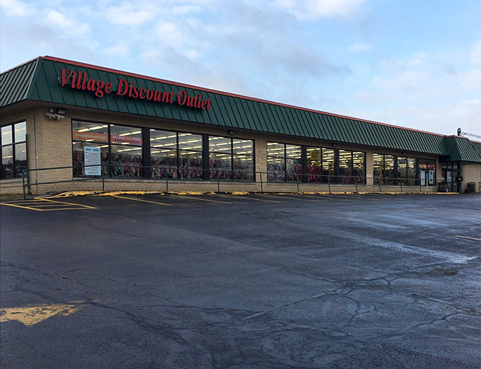 The wide windows offer a glimpse of the bargain wonderland within. Thrift therapy sessions held daily!