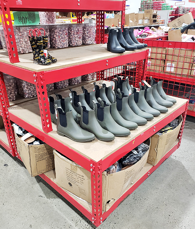 Rain boots that make puddle-jumping economical! Fashion meets function in these stylish weather warriors, ready for Pennsylvania's unpredictable forecasts.