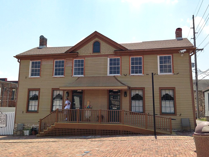 The Becky Thatcher House stands as a brick-and-mortar reminder that sometimes the best stories come from ordinary childhoods in extraordinary places.