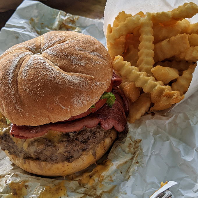 The burger doesn't need fancy aioli or artisanal cheese to impress&mdash;it lets the beef do the talking. And it's saying all the right things.