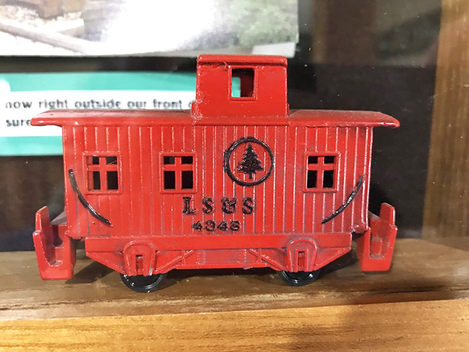 This festive red caboose sharpener from 1988 proves that even the most utilitarian objects can become charming miniature works of art.