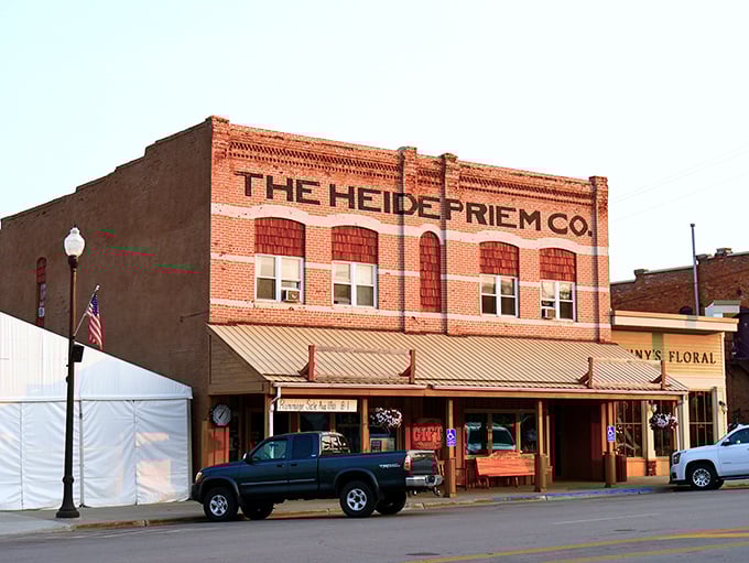 Historic charm with a touch of Western flair. The Heide-Priem building reminds us that in Custer, even the architecture tells stories of frontier ambition.