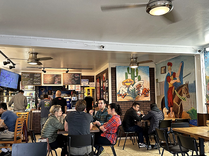 The dining room buzzes with the universal language of good food&mdash;nodding heads, appreciative murmurs, and the occasional "you've got to try this."