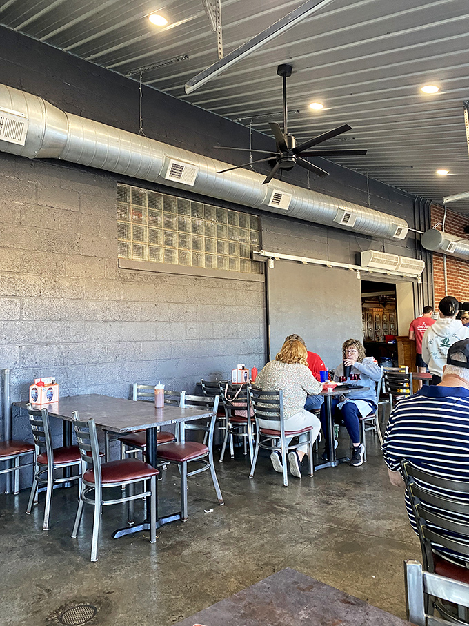 The true test of a great restaurant: real people enjoying real food. No pretension here&mdash;just the satisfied silence of diners too busy enjoying their meals to talk.