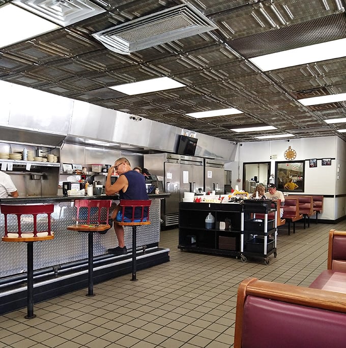 Where breakfast dreams come true: the open kitchen design lets you witness the morning magic as it happens, no smoke and mirrors required.