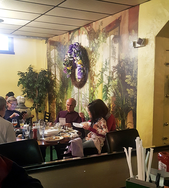 The dining room buzzes with the energy of people who know they're about to experience something special&mdash;no phones necessary when the food arrives.