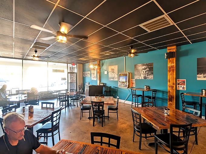 Simple, unpretentious dining where the food takes center stage and the blue walls make every Instagram photo pop.