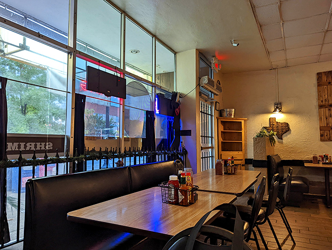 The dining area feels like your favorite uncle's den&mdash;if your uncle happened to be really good at grilling steaks.