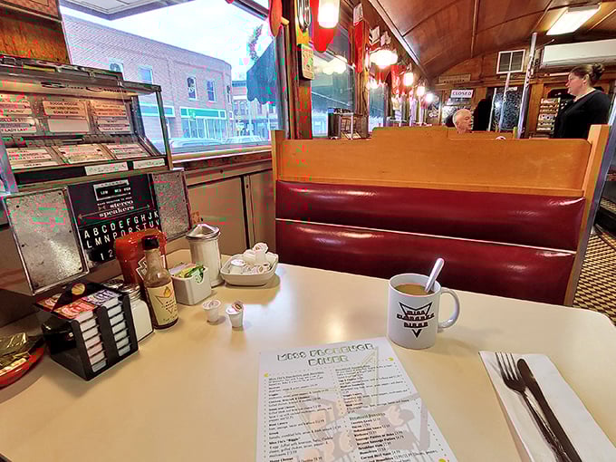 The quintessential diner booth experience &ndash; where coffee mugs are always full and the menu promises possibilities as endless as the conversations.