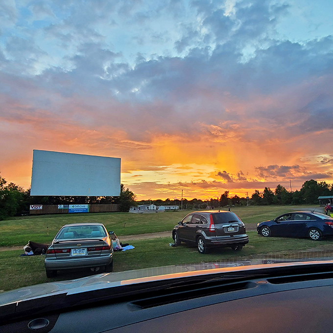 Front-row seats to two shows: a breathtaking Pennsylvania sunset followed by Hollywood's latest on the big screen.
