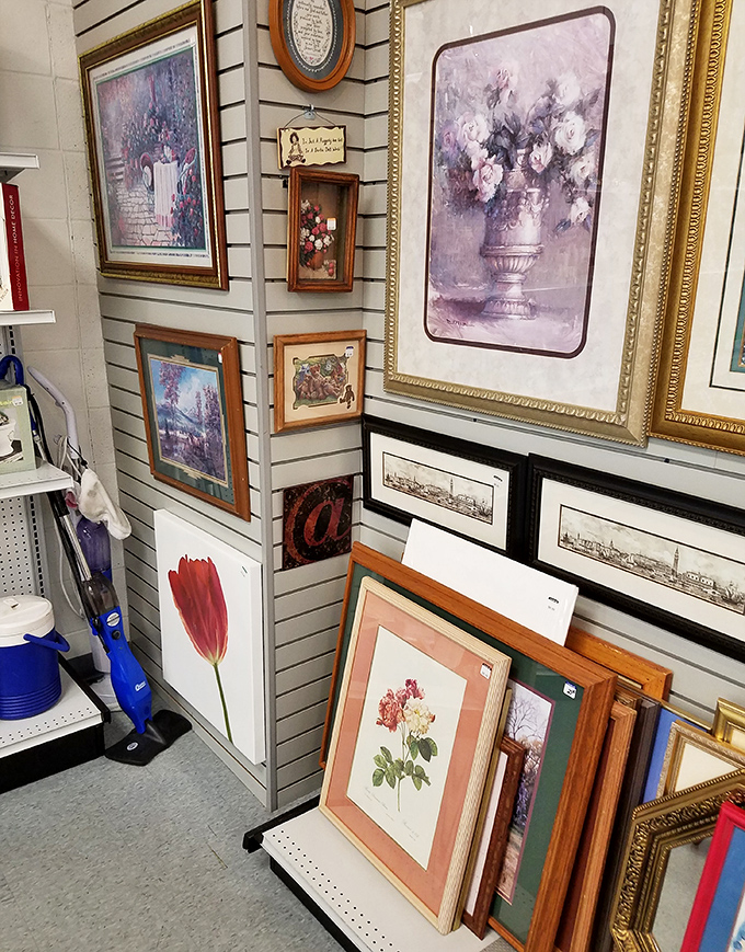 Wall art wonderland! These frames and prints are just waiting to class up your living room without emptying your wallet.