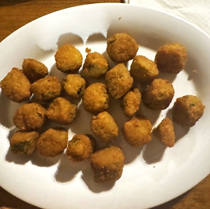 Fried okra: little nuggets of Southern gold that convert vegetable skeptics into true believers. These crispy bites disappear faster than your resolution to "eat light" at breakfast.