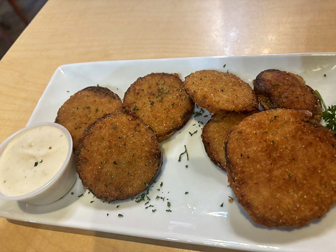 Crispy fried green tomatoes that even Fannie Flagg would approve of, served with a dipping sauce that adds just the right tanginess.
