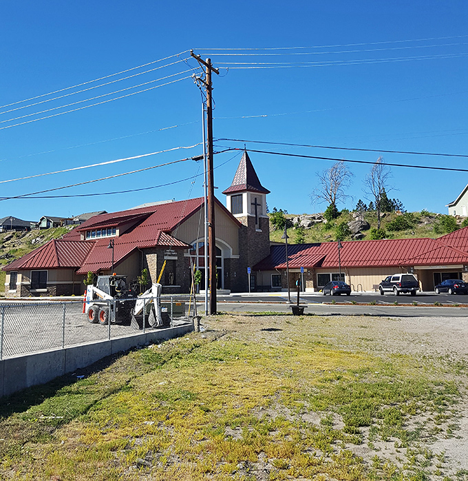 Holy Family Catholic Church serves the spiritual needs of the community. Its modest architecture speaks to the unpretentious character of this mountain town.