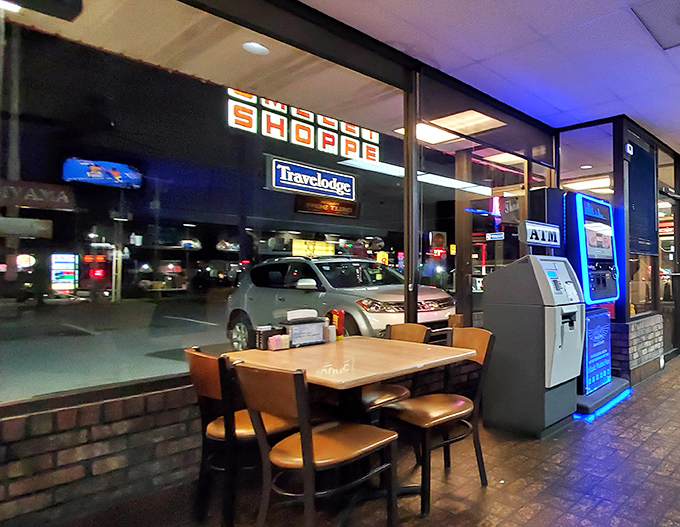 Nighttime at the Omelet Shoppe has its own special charm. When the neon glows, you know comfort food is just steps away.