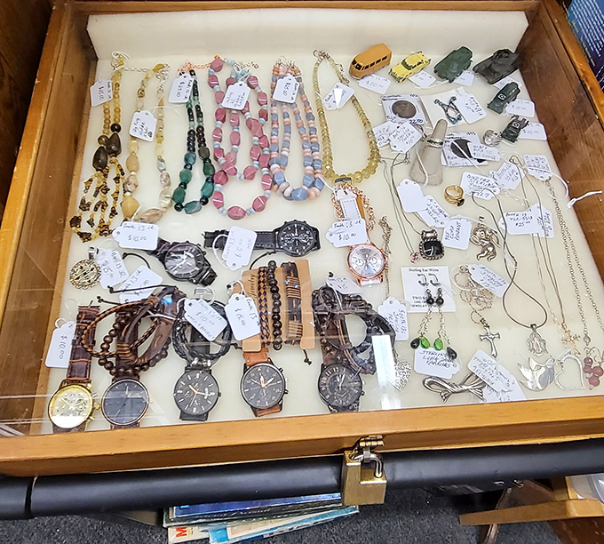 Jewelry display that proves bling doesn't require breaking the bank. From beaded necklaces to watches, treasure hunting at its finest.