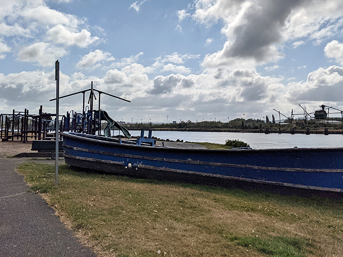 Morrison Riverfront Park connects residents to Aberdeen's maritime soul, where fishing boats still tell tales of the sea.