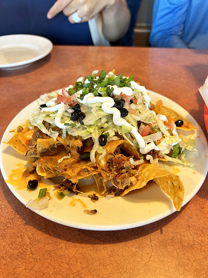 Nachos get the full barbecue treatment here, because why should chips have all the fun alone?