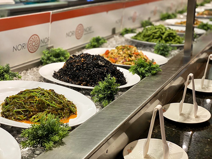Seaweed salads arranged like an edible art installation. Even your mother would approve of these greens.
