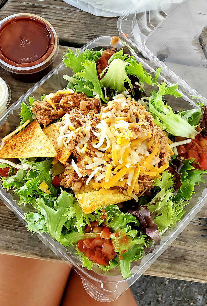 Even the salads get the royal treatment. When pulled meat meets fresh greens, it's the compromise that doesn't feel like one.