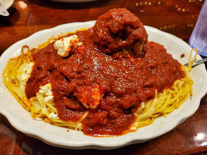 Behold the pasta monument that is Spaghetti A La Joe&mdash;where marinara and cheese unite in a dish that requires both stretchy pants and a doggie bag.