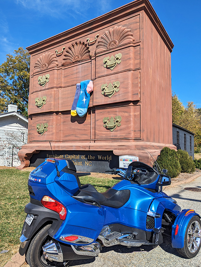 The cosmic blue motorcycle perfectly complements those stellar socks. Even your transportation looks cooler parked by this landmark.
